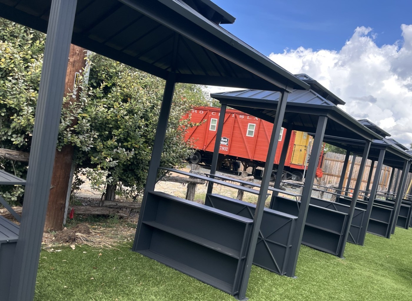 Oak Park Vendor Stalls | City Of Wimberley Parks And Recreation Department